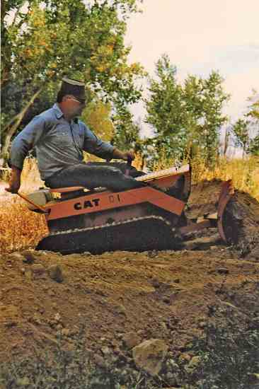 Mini-Dozer Garden Tractor: 1969 Struck Corp. Kit Tractor Still Out ...